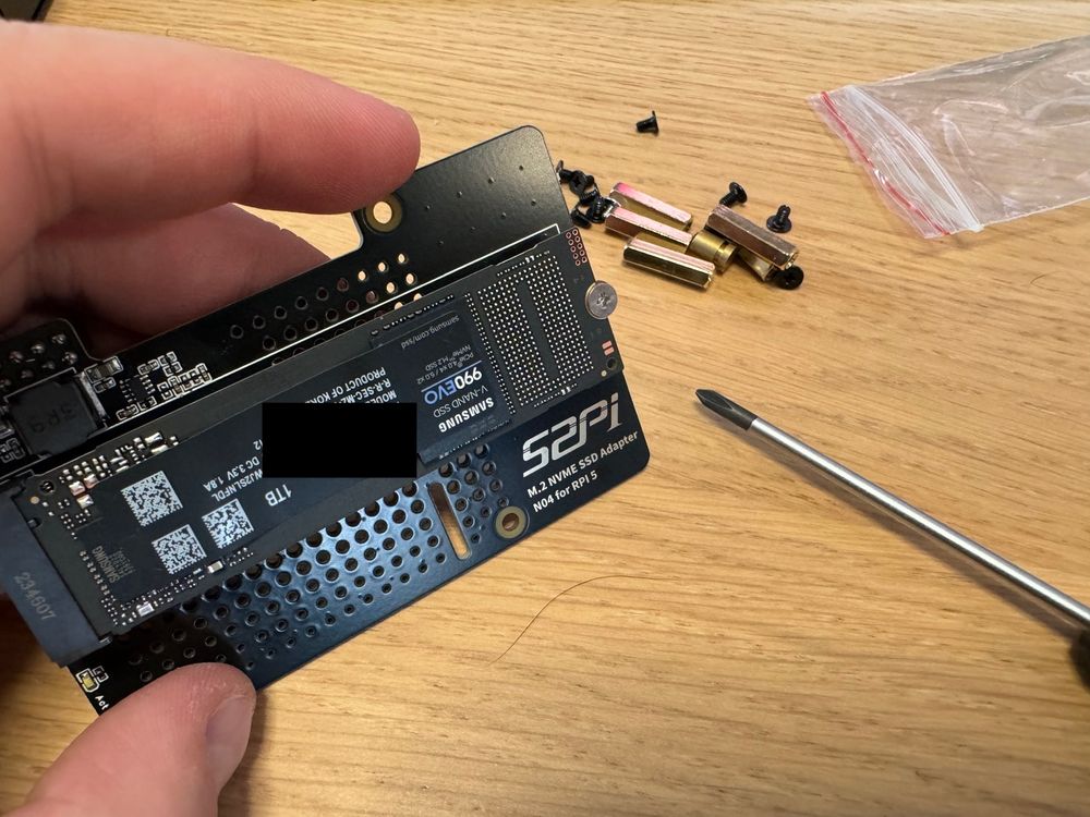 Raspberry Pi 5 with 52Pi NVMe hat, Samsung 990 EVO SSD - faster for ...